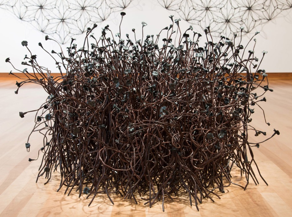 Arte e curiosità – Scultura – Il “chiodo fisso” di John Bisbee ...