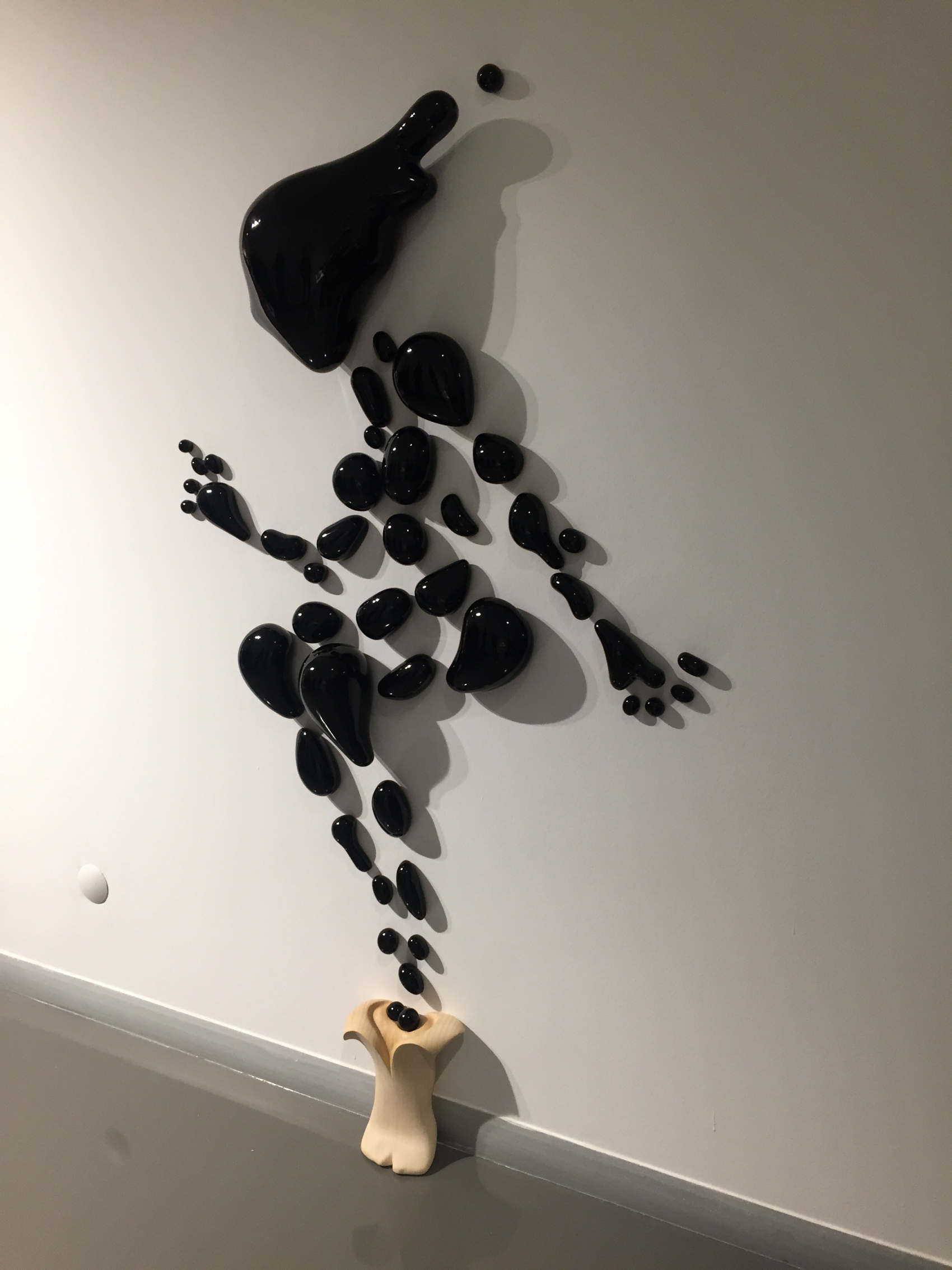 Arte e curiosità – Scultura – L’indagine sull’uomo di Evren Erol – Barbara Picci