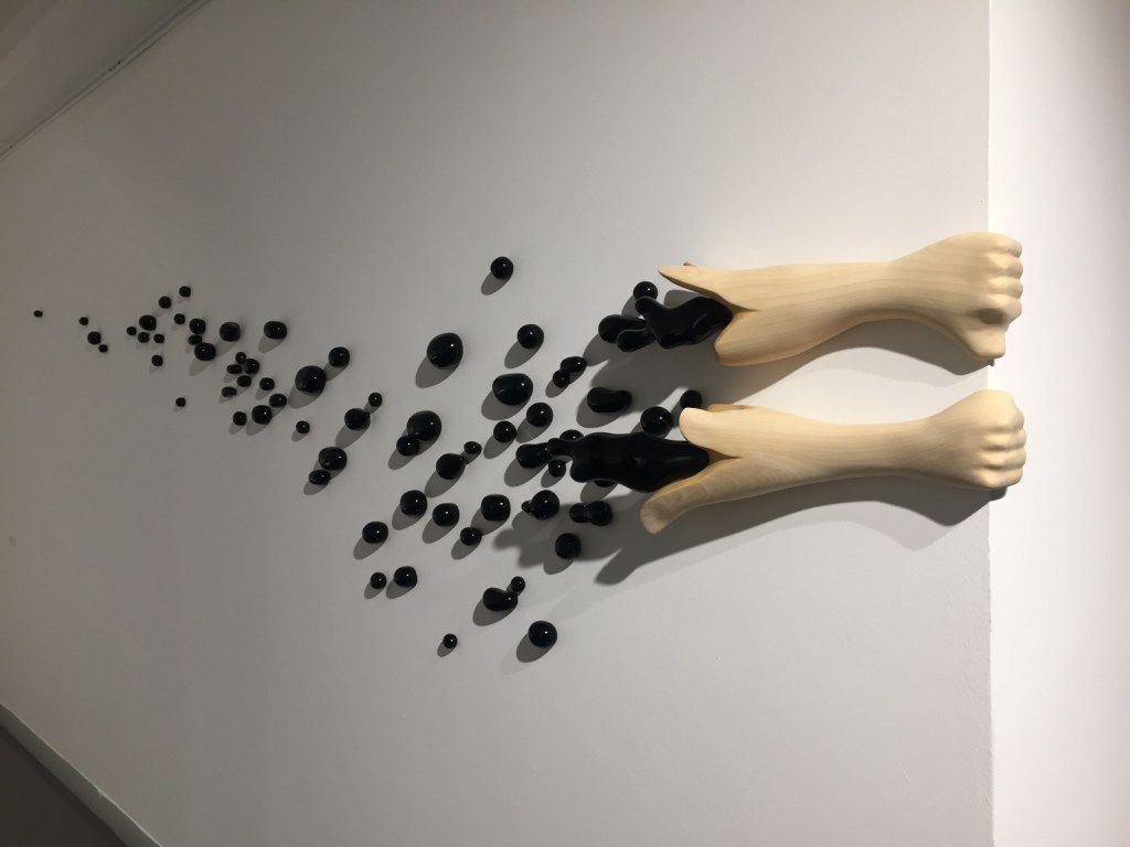 Arte e curiosità – Scultura – L’indagine sull’uomo di Evren Erol – Barbara Picci