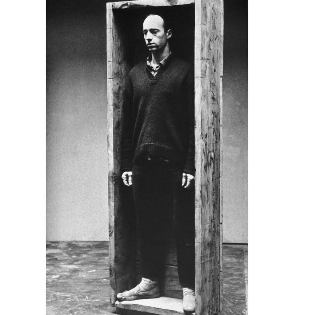 Morto Robert Morris, scultore e fondatore del Minimalismo – Barbara Picci