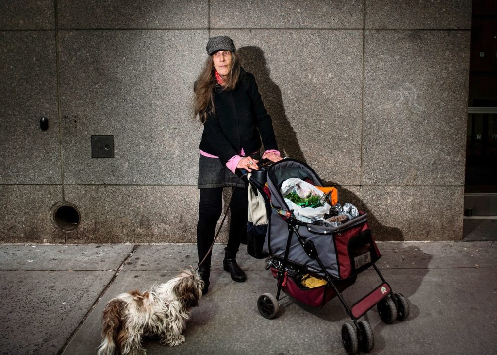 Fotografia – Dina Litovsky e gli acquisti dei newyorkesi per la quarantena – Barbara Picci