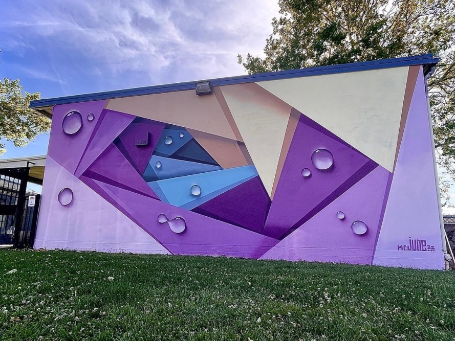 Streetart – Mr. June @ Sacramento, California, USA – Barbara Picci